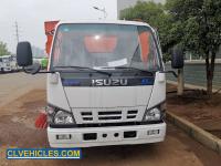 China N Series 130hp 7cbm ISUZU Road Sweeper Truck Road Washing Truck 70000L for sale