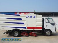 China ISUZU N Series Road Vacuum Cleaner Truck 4x2 130hp 6cbm Electronic Control for sale