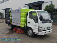 China 130hp 7cbm ISUZU Road Sweeper Truck Water Jetting 15000L 6900mm*220mm0*2670mm for sale