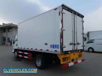 China N Series ISUZU Reefer Truck 130hp Cold Truck Delivery Sliding Doors for sale