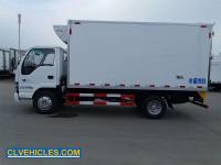 China N Series ISUZU Reefer Truck 130hp Cold Truck Delivery Sliding Doors for sale