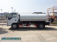 China 3000 Liters ISUZU Water Truck Power Steering With Radial Tires for sale