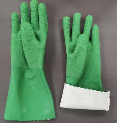 China green  crinkle latex  full   coated interlock liner gauntlet gloves  latex work  gloves for sale