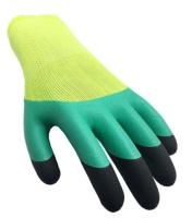 China Green Polyester Latex Foam Gloves Breathable Wearable Builders Latex Gloves for sale