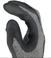 China Microfoam Nitrile A5 Cut Resistant Gloves Black Protective Gloves For Cutting for sale