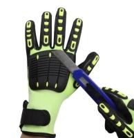 China HPPE Knitted Black Mechanic Gloves EN388 Cut 5 Safety Gloves For Oilfield Construction for sale