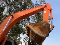 China Hitachi  hot sale Second hand digging machine Japanese used crawler excavator HITACHI 210 good condition for sale