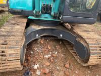 China Used Excavator  Kobelco Sk200 good Quality SECOND HAND KOBELCO SK200 ON SALE for sale