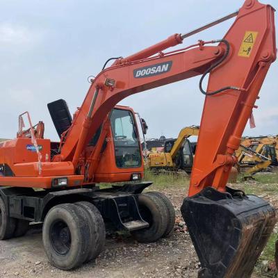 China China wheeled excavator Doosan 150 second hand  excavator heavy machine large excavator for sale