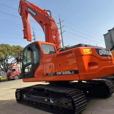 China Original paint and condition  Second-hand Excavators Doosan DX225LC For Sale for sale