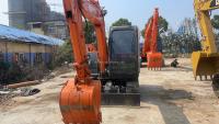 China 6000KG Zx60 Used Hitachi Excavator Original Color Used Hitachi Mini Excavator for sale