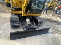 China Cat 305.5 Mini Excavator Mini Digger with Flexible Design for sale