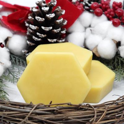 China Cosmetic Manufacturing Natural 1 Pound Beeswax Natural Yellow for sale