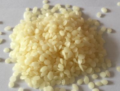 China HACCP 1lb 2lb DIY Cosmetics Organic Beeswax Pellets For Lotion Ointments for sale