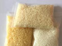 China Anti Inflammatory Cosmetic Grade Beeswax Beesworks Yellow Beeswax For DIY Soap for sale