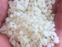 China Natural Triple Refined Decolored White Beeswax Pastilles For Skin Body Balms for sale