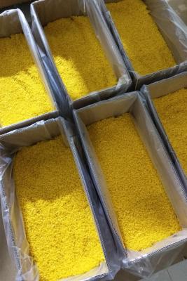 China Ester Value 74.5mg/G Yellow Beeswax Pearls For Lip Gloss Skin Whitening Pigmentation for sale