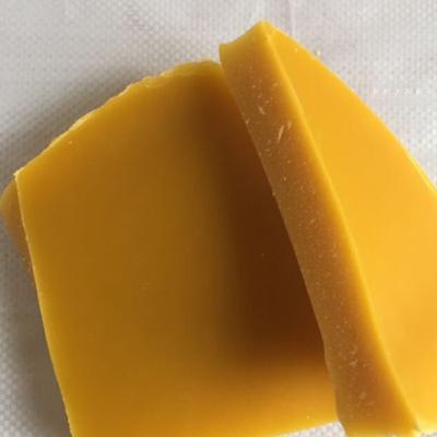 China USP Honey Bee Wax Natural Beeswax Block For Making Candles for sale