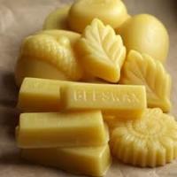 China Little 14*20cm Honey Aroma Natural Beeswax Bars Home Cosmetics Candles DIY Items for sale