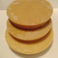 China FDA ISO Unrefined Raw Beeswax Block For Wax Melts for sale