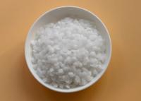 China Natural Properties Organic White Beeswax Pellets For Salves Soaps for sale