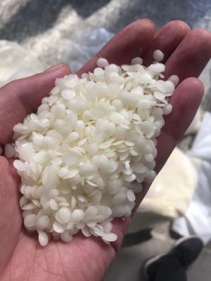 China Natural Beeswax Yellow or White Color Non GMO Natural Waxes for sale