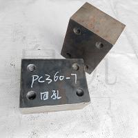 China Top Roller Bracket Holder for Komatsu PC360-7 Excavator, Carrier Roller Seat, Undercarriage Spare Parts for sale