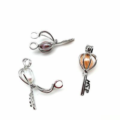 China Pearl Cage Locket Findings Cage Pendant for Essential Oil Diffuser Oyster Pearl Girl Women Gits Dropshipping for sale
