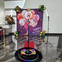 China 68cm Diamater Wondearful Logo 360 Photo Booth For Parties for sale