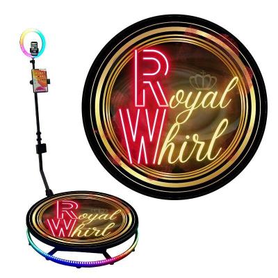 China 31.5 Inch 3 People Rotating Platform Auto Slow Motion Spinner 360 Booth For Parties for sale