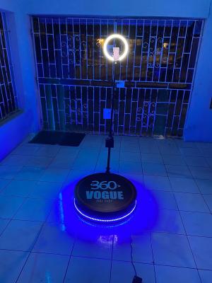 China 68,80,100, 115cm motor 360 video Photo Booth With wonderful logo for sale