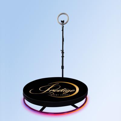 China Rotating Spinner 360 Selfie Photo Booth Machine With Bottom Light for sale