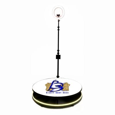 China Manual 360 Degree Camera Booth Free Logo Photo Booth With Ring Light for sale