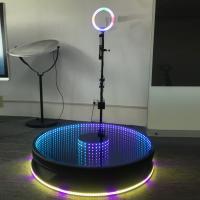 China 27 Inch 32 Inch LED 360 Photo Booth Automatic Spin Portable For Nightclub for sale