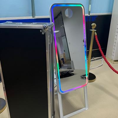 China Foldable Magic Mirror Photobooth LED Frame 40 Inch For Weddings for sale