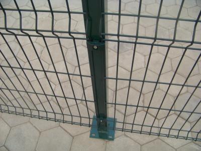China Outdoor Decorative 3D Weld Wire V Mesh Security Fencing  Corrosion Protection for sale