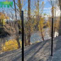 China Green Eco-Coated V Mesh Fence For Farm Livestock Separation for sale