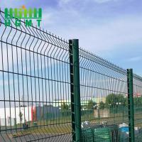 China Green Eco-Coated V Mesh Fence For Farm Livestock Separation for sale