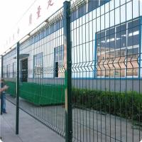 China Security-Compliant V Mesh Fence For Factory Workshop Separation for sale