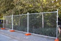 China 2.1m*2.4m Australia Standard Temporary Fence Panel With Injection Plastic Feet for sale