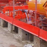 China Free-Standing Edge Protection Barrier With Self-Supporting Base for sale