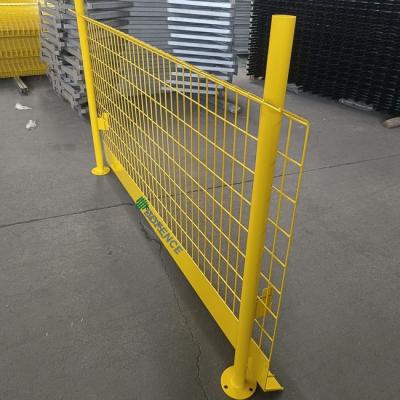 China Mesh Edge Protection Barrier Ventilated Structure Reduces Wind Load on Barriers for sale