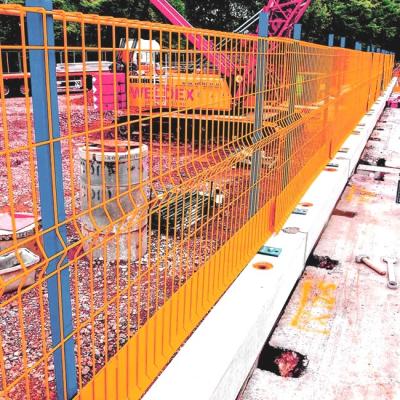 China Telescoping Post Edge Protection Barrier With Pin-Lock Adjustment for sale