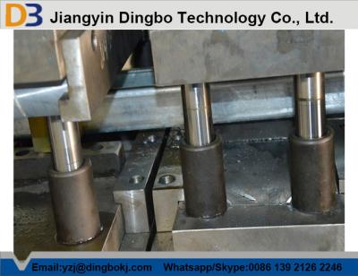 China Guide Pillar Beam Purlin Roll Forming Machine Gearbox Driven for sale