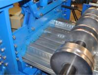 China 15m/Min 1.2mm Roof Deck Roll Forming Machine Automatic Hydraulic Cutting for sale