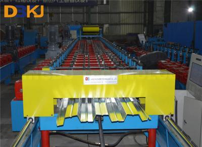 China 15m/Min 1.2mm Roof Deck Roll Forming Machine Automatic Hydraulic Cutting for sale