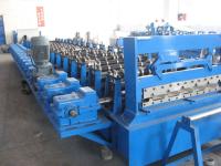 China Economical Roof Panel Roll Forming Machine With PLC Control System For Wall And Roof Construction for sale