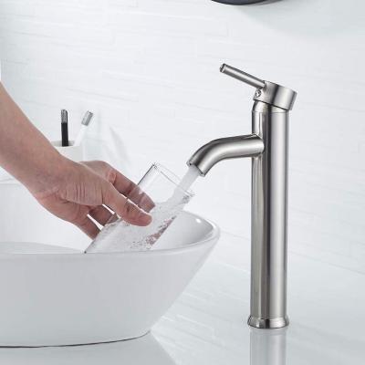 China Lead Free Single Lever Basin Mixer Electroplating Hot And Cold Washbasin Faucet for sale