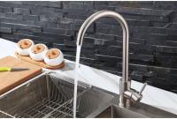China Polishing Single Handle Basin Faucet Customized Color Logo for sale