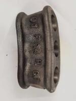China Cast Grey Iron Post Tensioning System Flat Type Anchorage Block - 3×0.5″ Ductile Iron with 3-5 Hole Options for sale